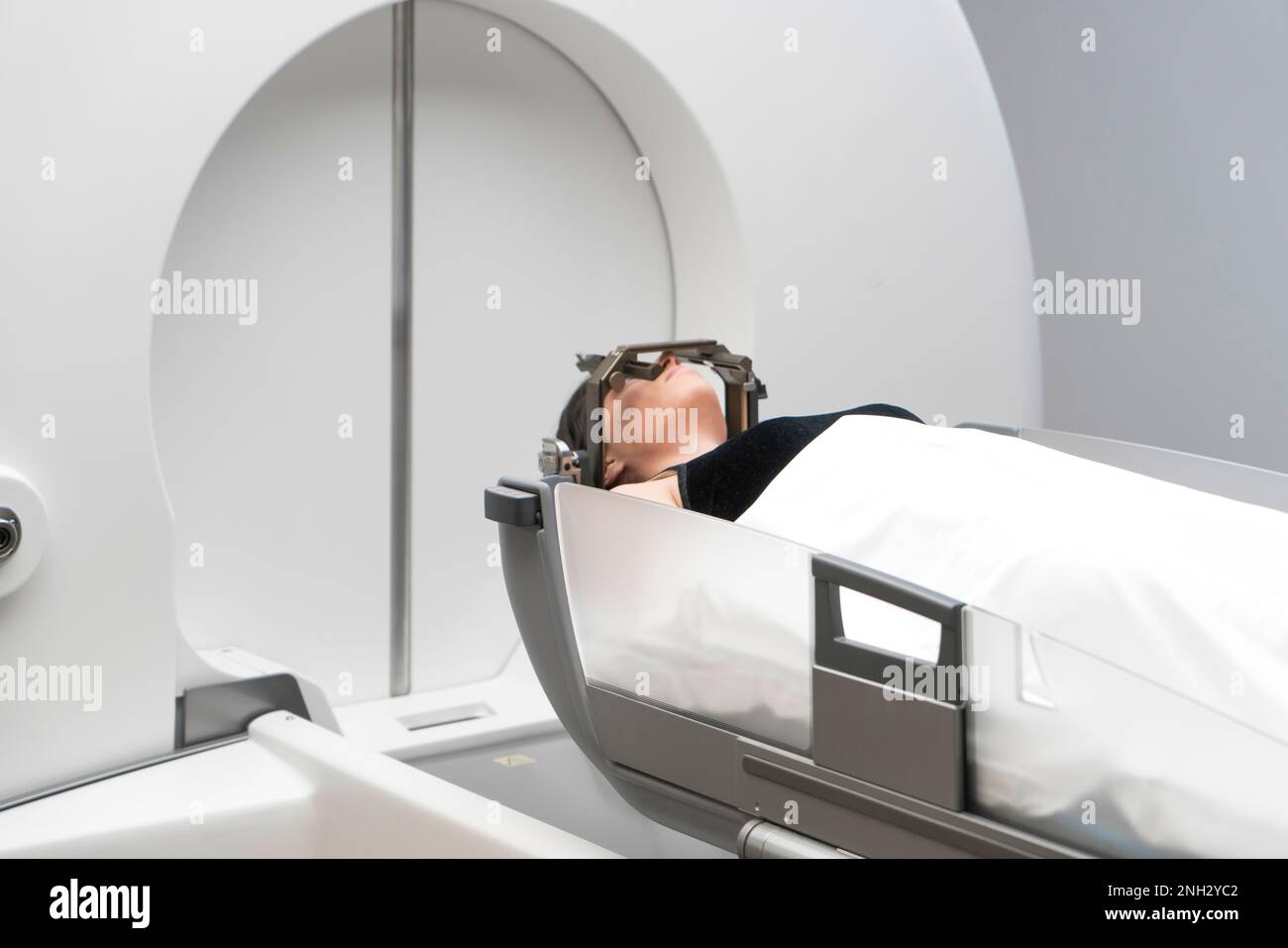 Gamma ray scan hi-res stock photography and images - Alamy