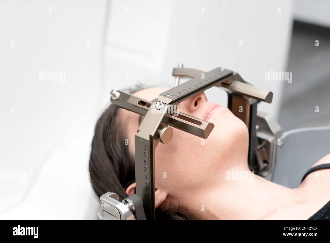 Malignant brain tumour hi-res stock photography and images - Alamy