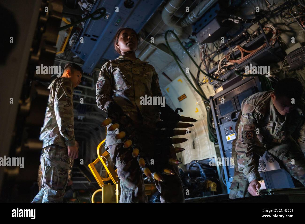 U.S Air Force Staff Sgt. Ladashia Swinton, 27th Special Operation ...