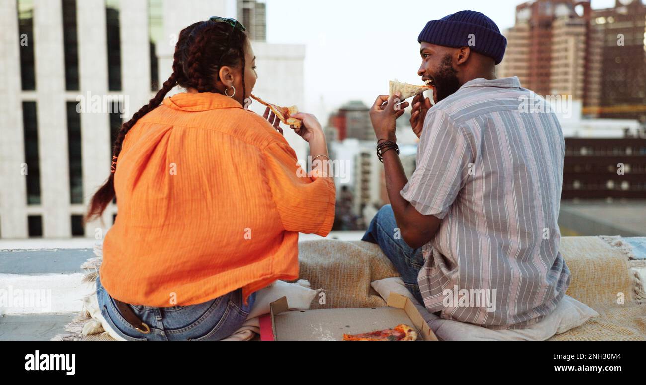 Women new york city rooftop hi-res stock photography and images - Alamy