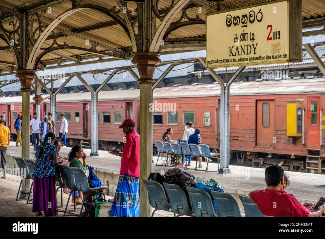 Sri Lanka, Kandy train station on The Kandy to Ella railway through the ...