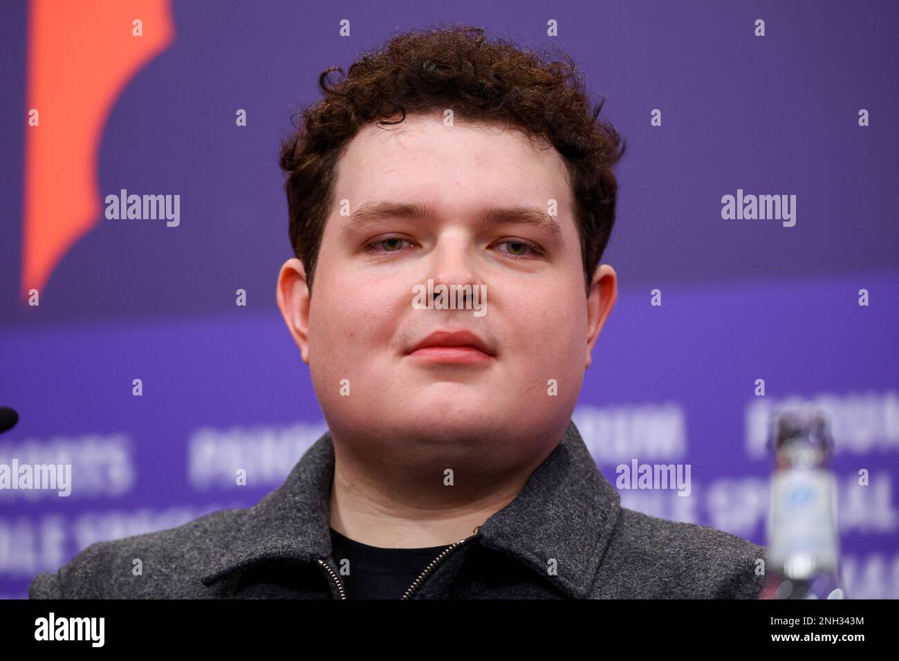 Tom xander hi-res stock photography and images - Alamy