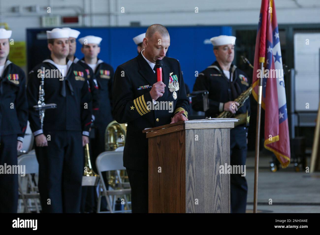 221208-N-YF131-1078 SAN DIEGO (Dec. 8, 2022) Capt. Kenneth Colman ...