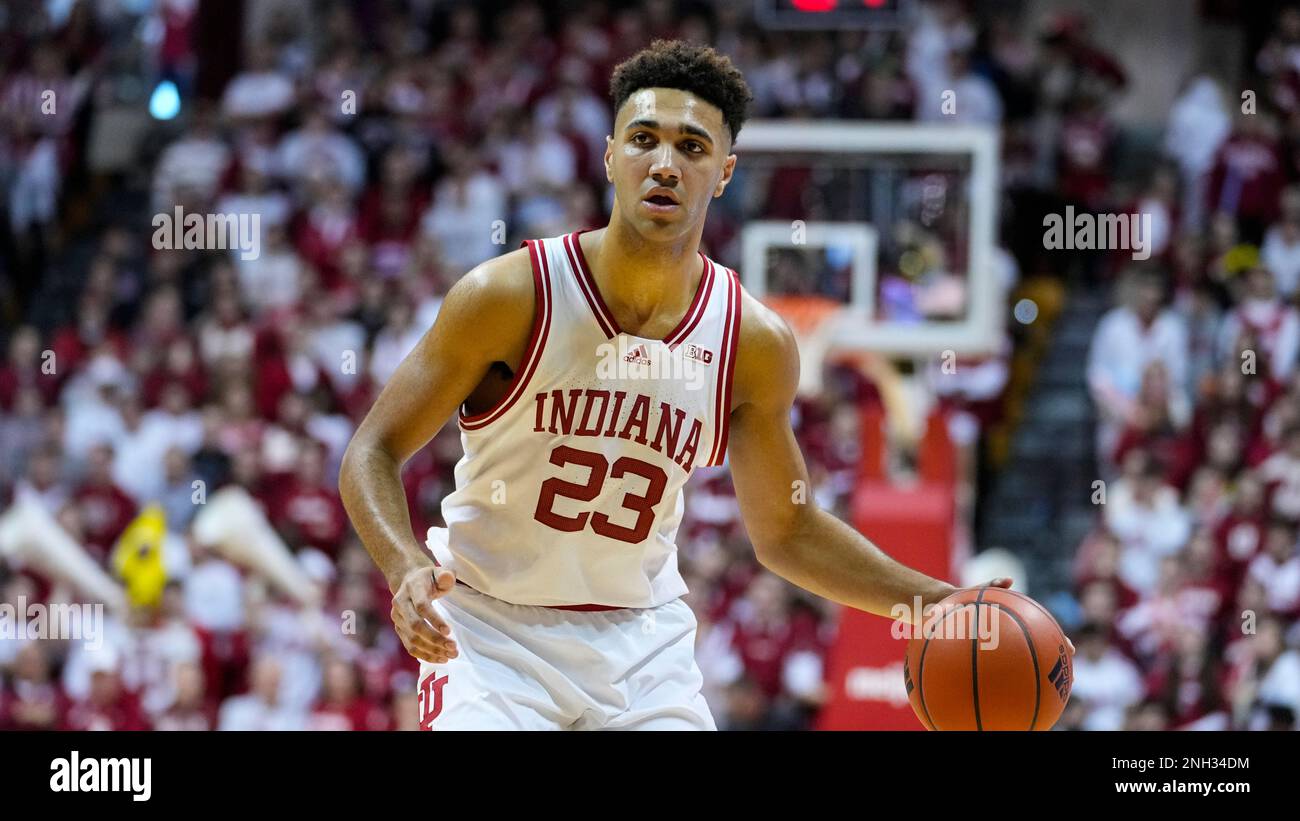 Indiana forward Trayce Jackson-Davis (23) plays against Illinois in the ...