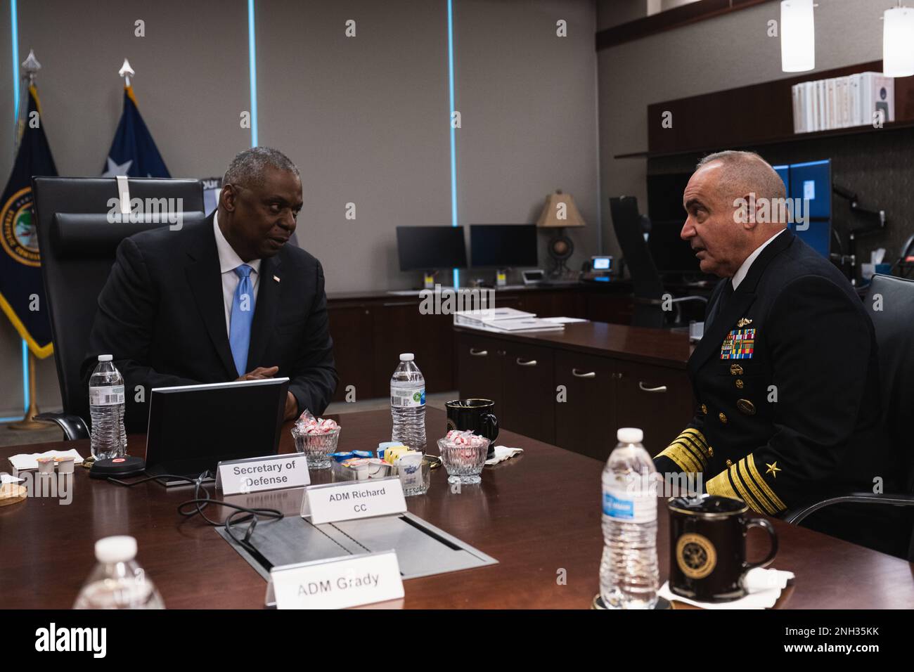 Secretary of Defense Lloyd J. Austin III meets with outgoing U.S ...