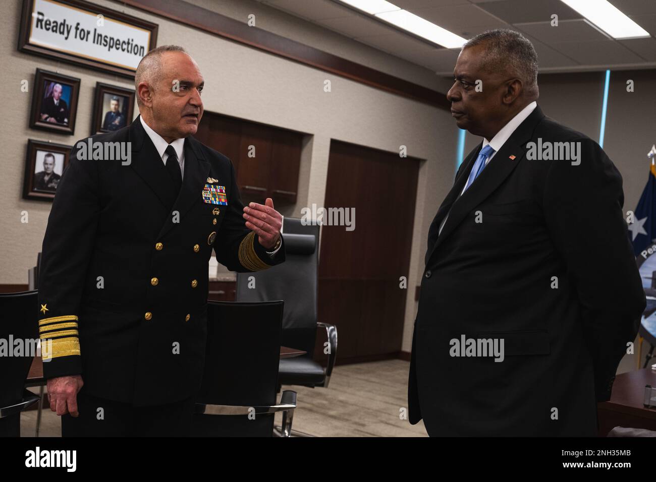 Secretary of Defense Lloyd J. Austin III meets with outgoing U.S ...