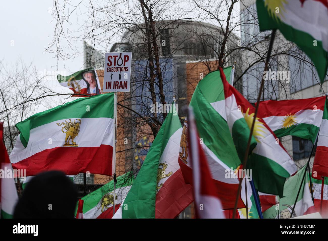 Kurdish resistance movement hi-res stock photography and images - Alamy