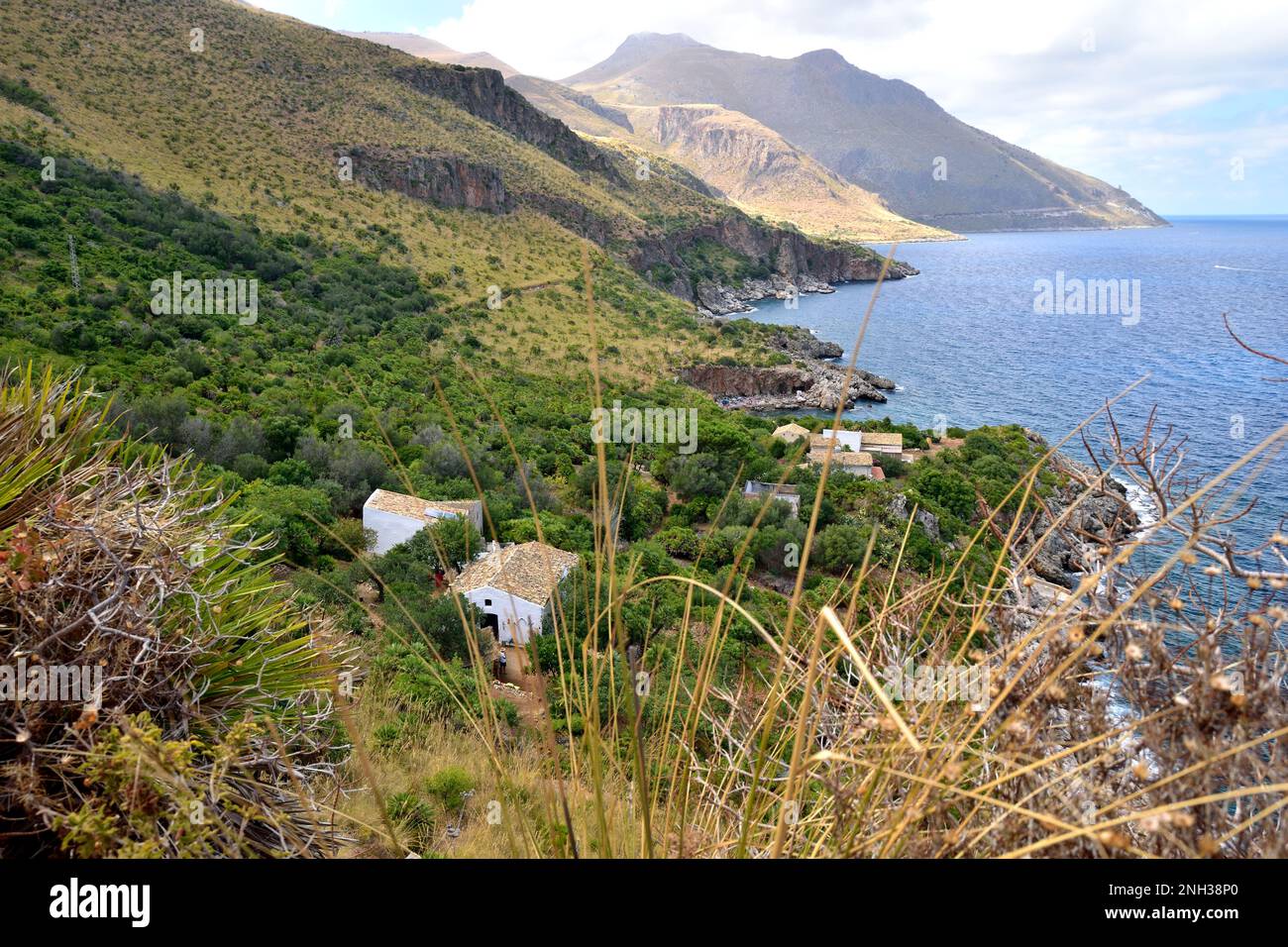 Panoramic view of the coast from the Zingaro reserve, Sicily Stock ...