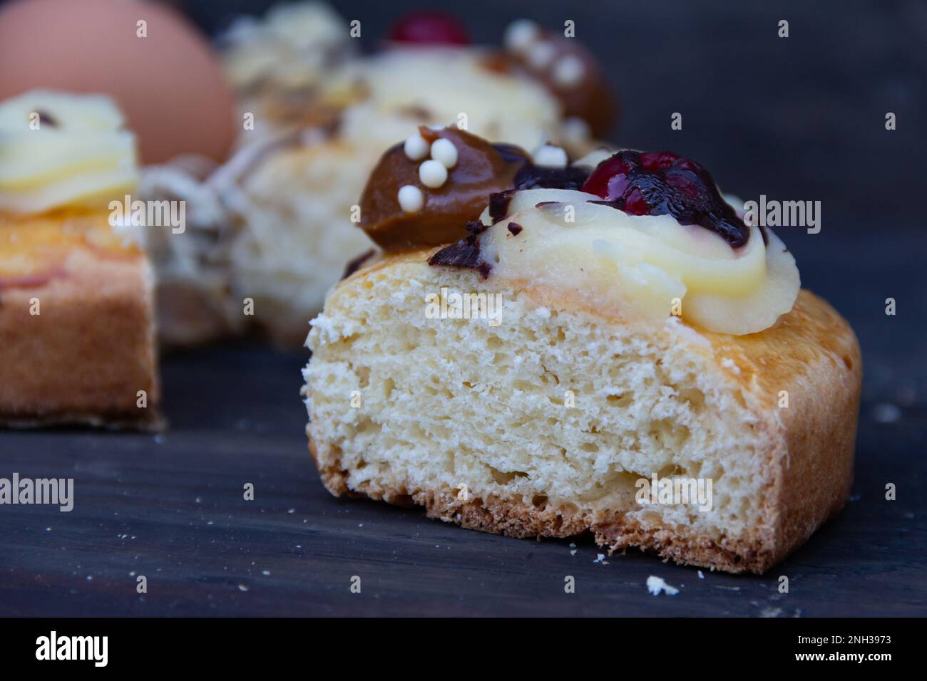 Rosca de Reyes, or Rosca de Pascua, traditional food to celebrate the ...