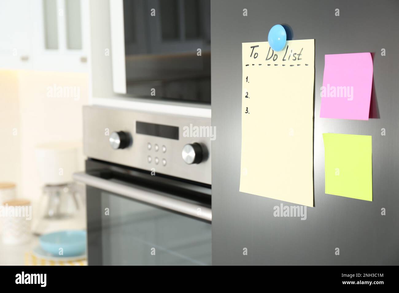 Fridge notes hi-res stock photography and images - Alamy