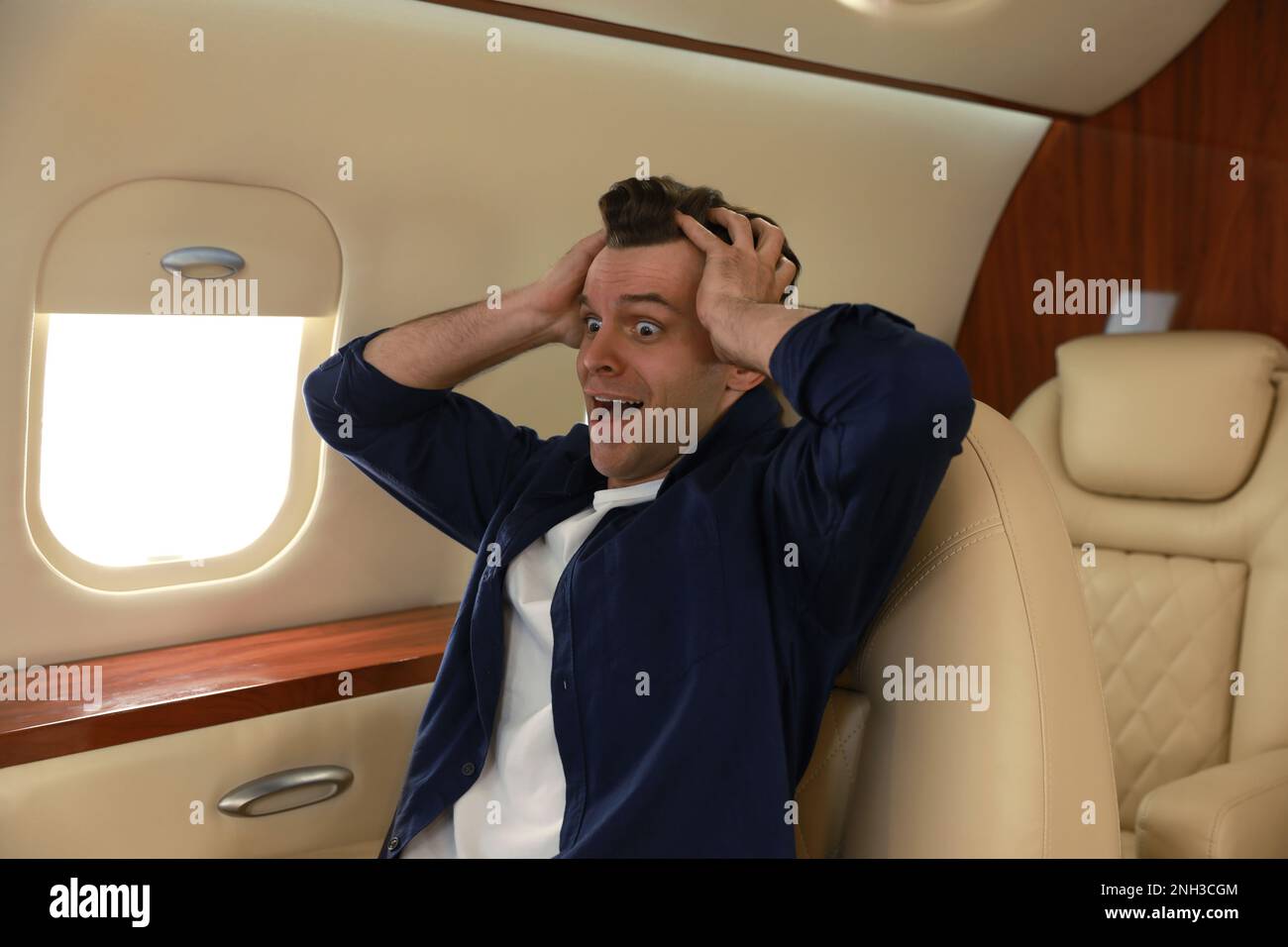 Scared passenger airplane hi-res stock photography and images - Alamy