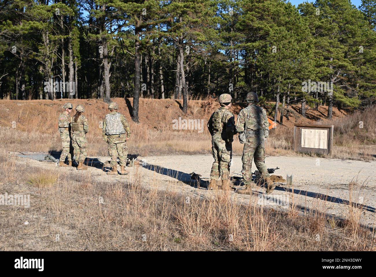 Fort dix training hi-res stock photography and images - Alamy