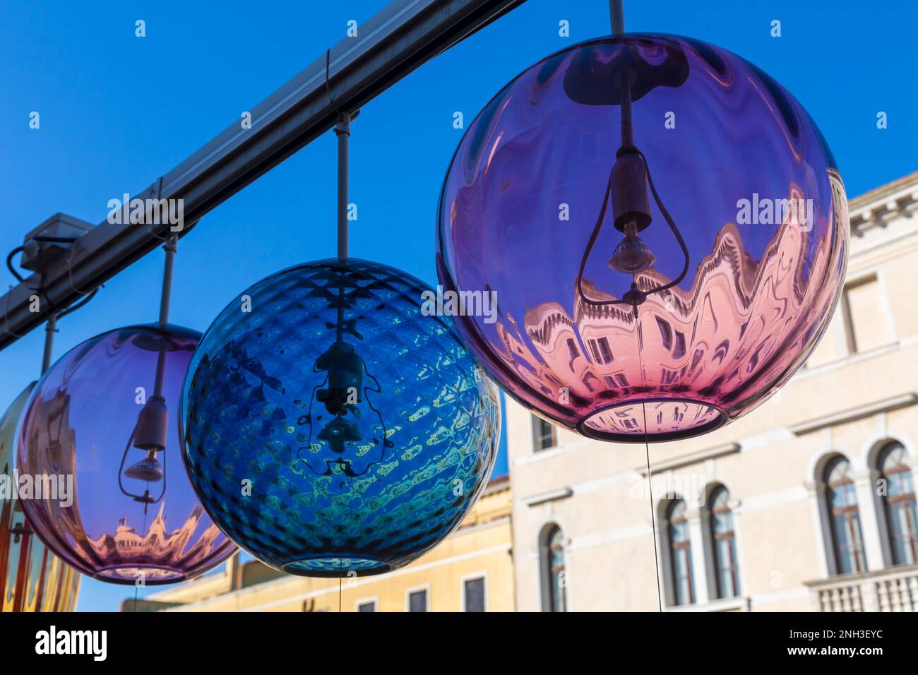 Murano glass lights hi-res stock photography and images - Alamy