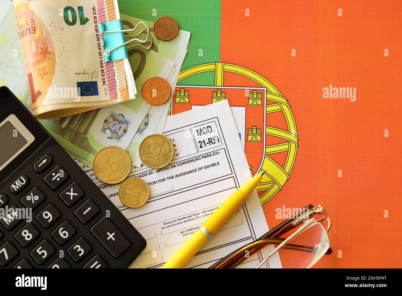 21 rfi hi-res stock photography and images - Alamy