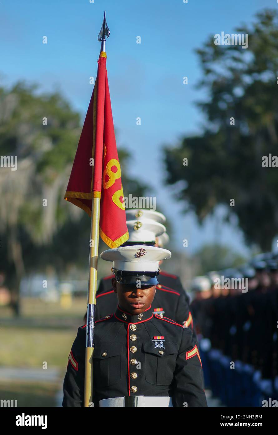 Recruits with Hotel Company, 2nd Recruit Training Battalion, march to ...