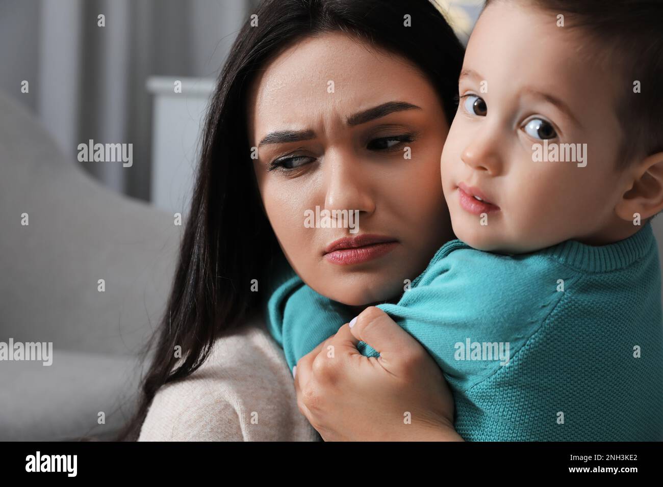 Child anxious home hi-res stock photography and images - Alamy
