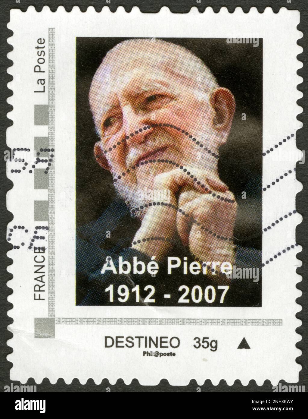 TIMBRE OBLITÉRÉ ABBÉ PIERRE 1912-2007. DESTINEO 35G. FRANCE. LA POSTE ...