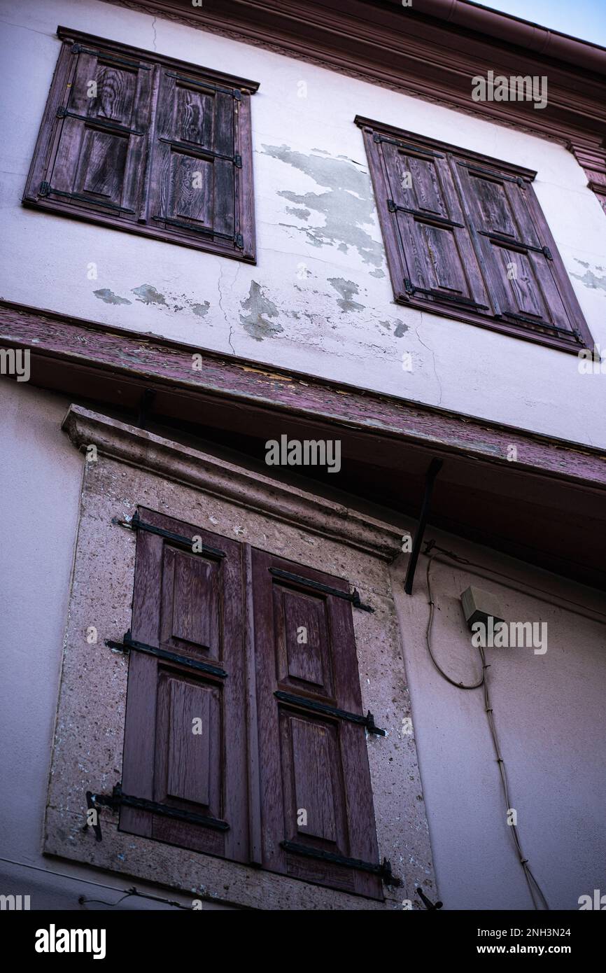 Traditional house in the old town of Ohrid, North Macedonia Stock Photo ...