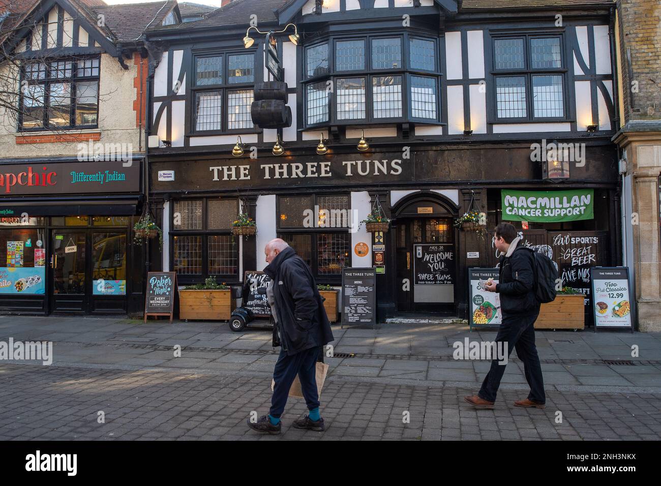 Uxbridge, London Borough of Hillingdon, UK. 9th February, 2023. A man ...