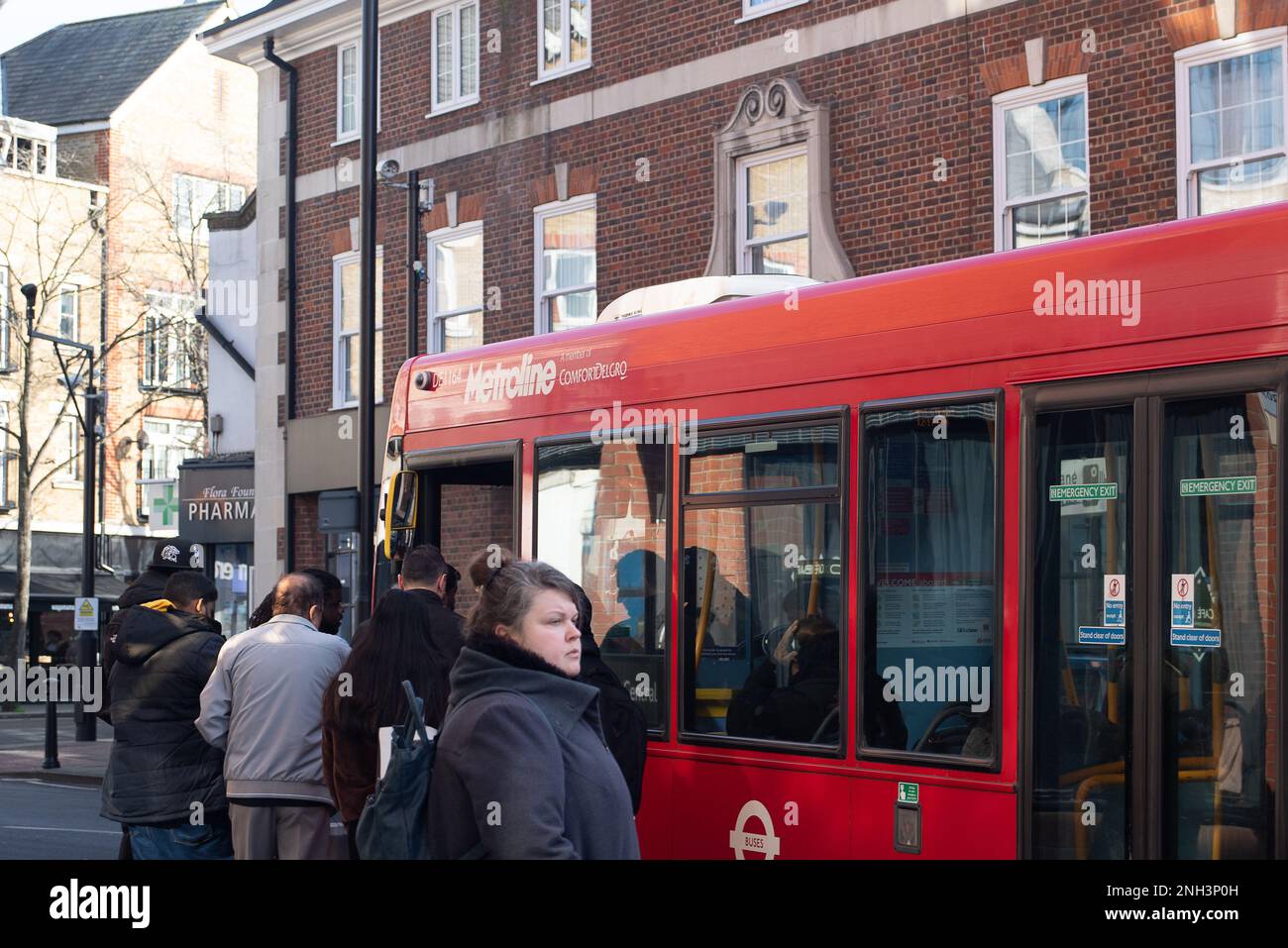 Bus uxbridge hi-res stock photography and images - Alamy