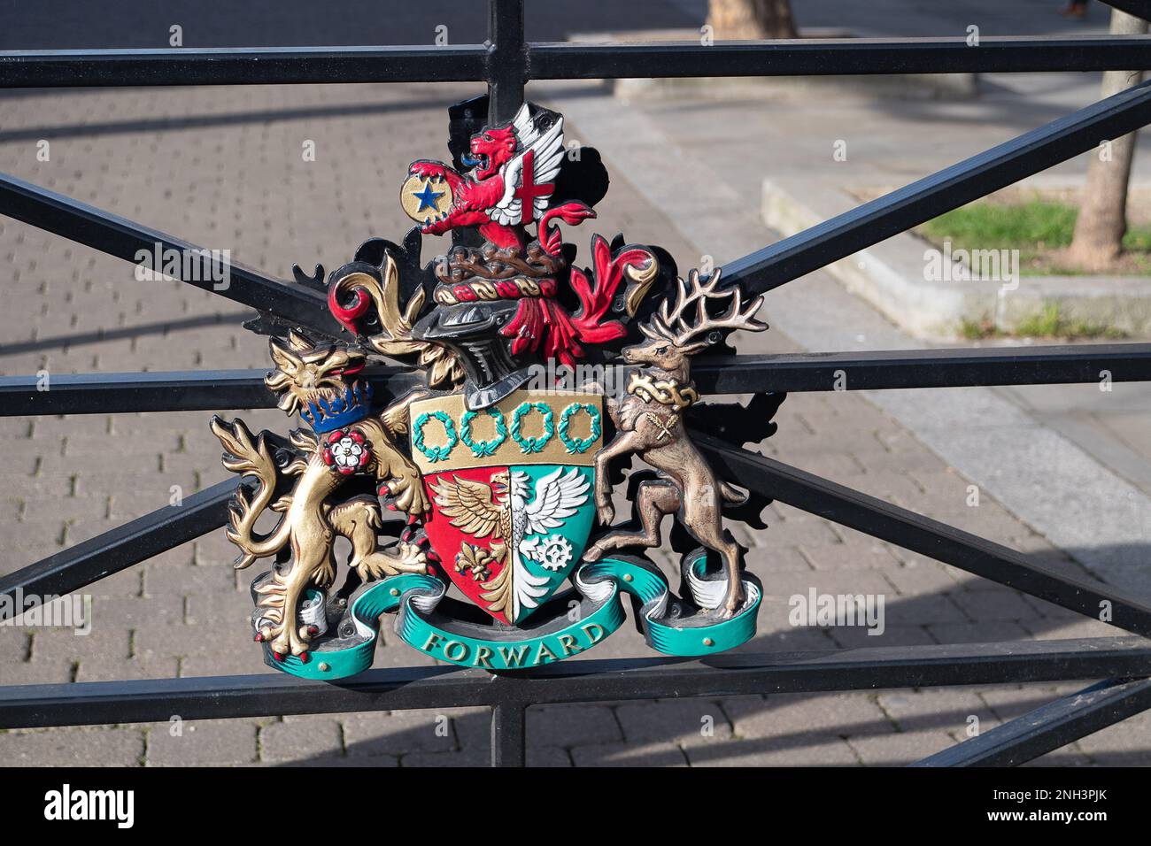 Hillingdon town hall hi-res stock photography and images - Alamy