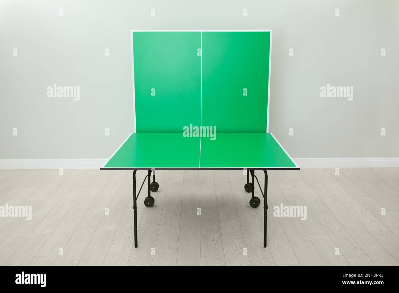 Pingpong practice hi-res stock photography and images - Alamy