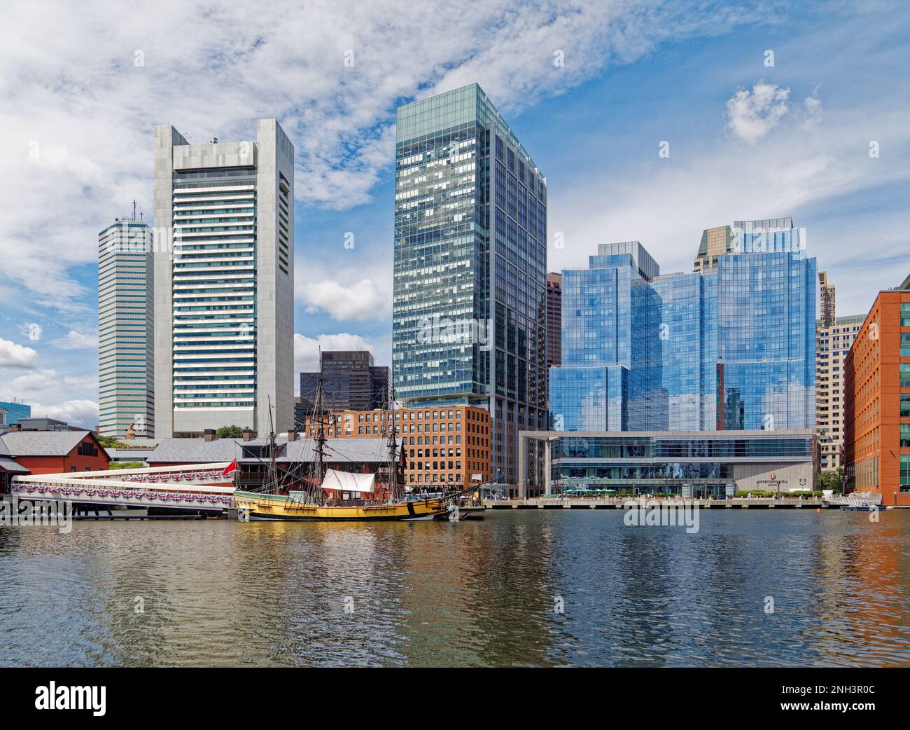 Fort Point Channel: Boston Tea Party Ships & Museum, Federal Reserve ...