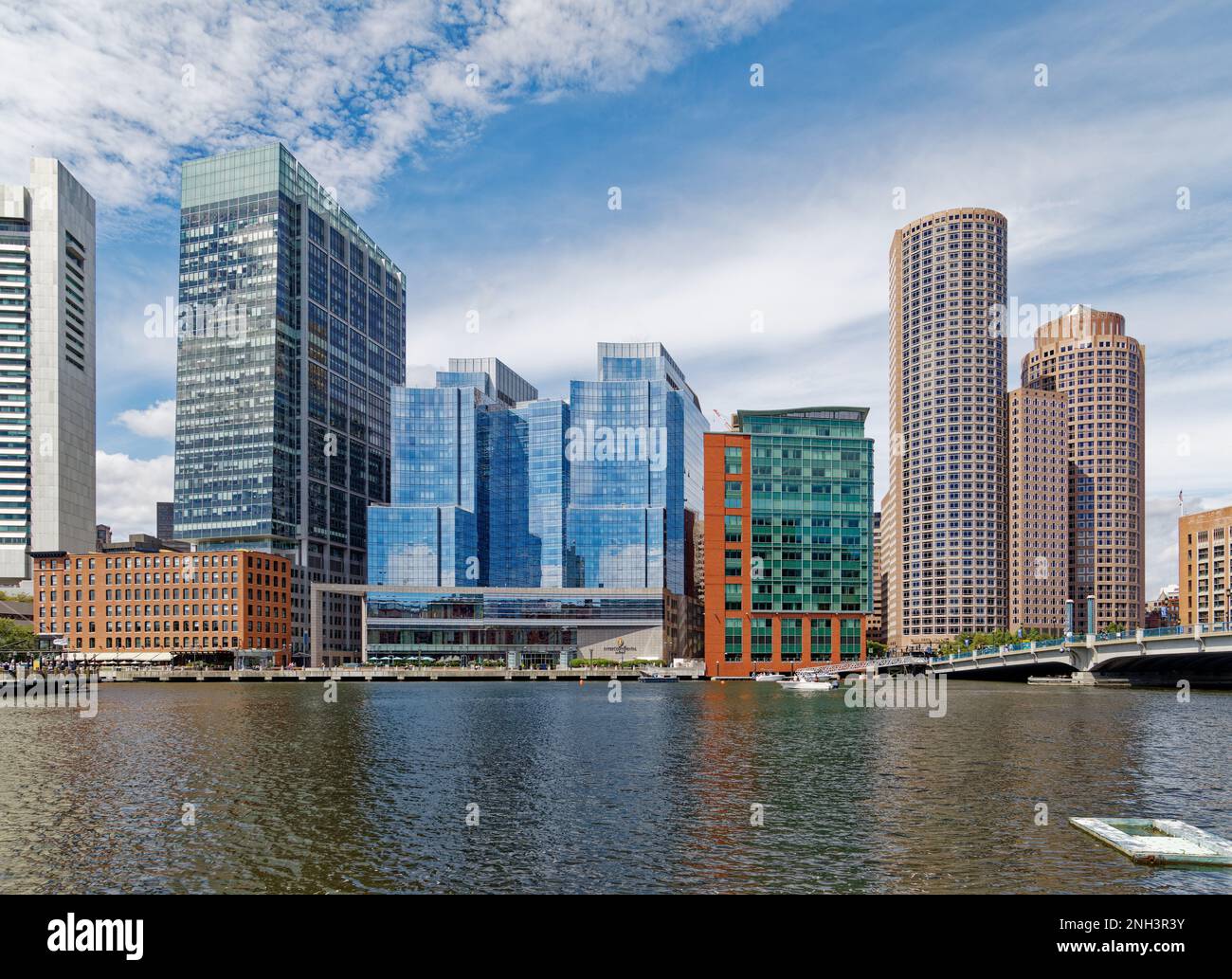 Fort Point Channel: Atlantic Wharf, InterContinental Boston ...