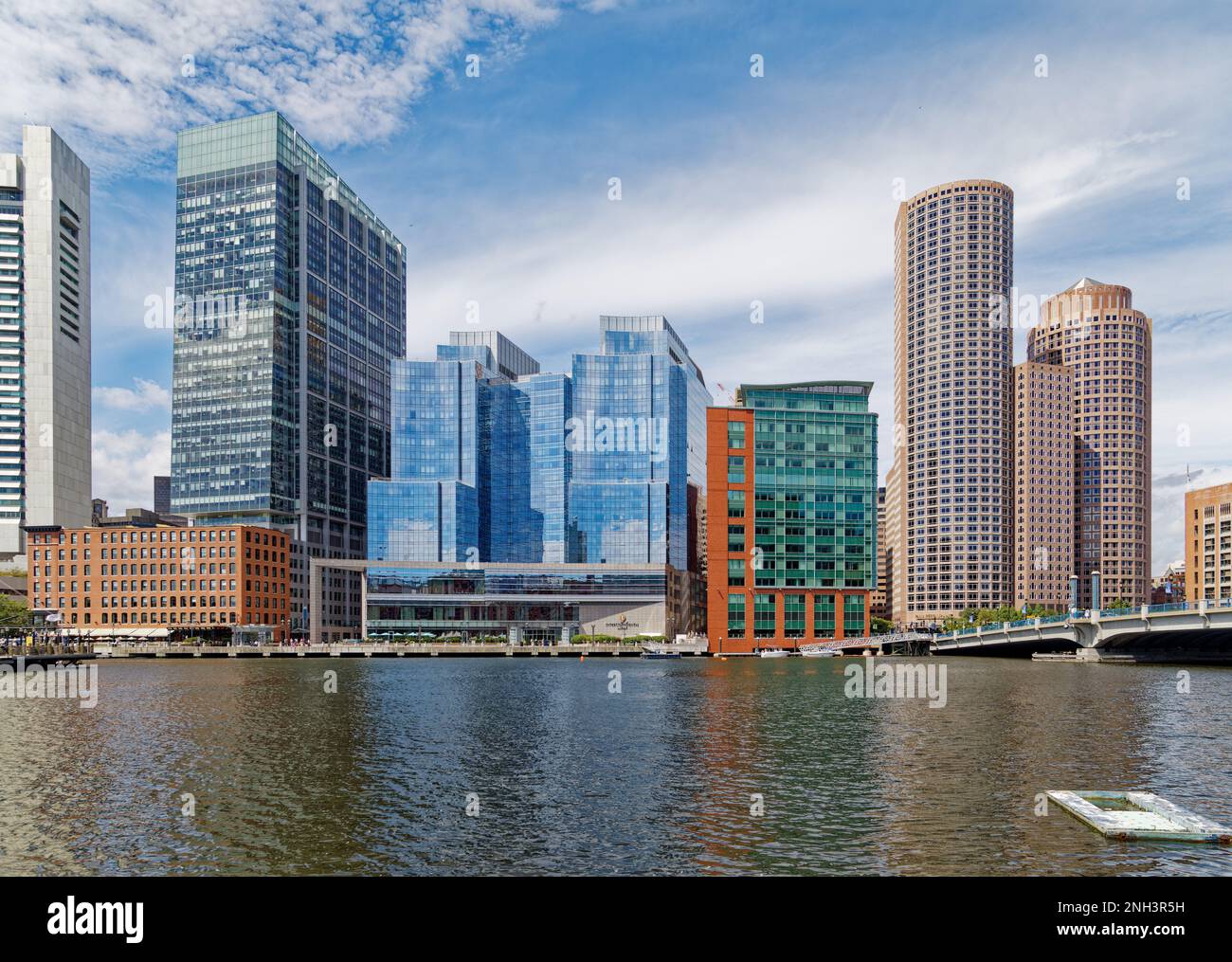 Fort Point Channel: Atlantic Wharf, InterContinental Boston ...