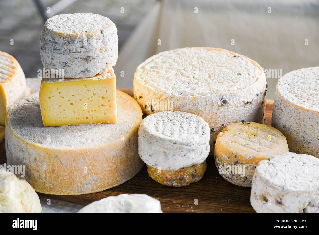 Local farm milk for sale hi-res stock photography and images - Alamy