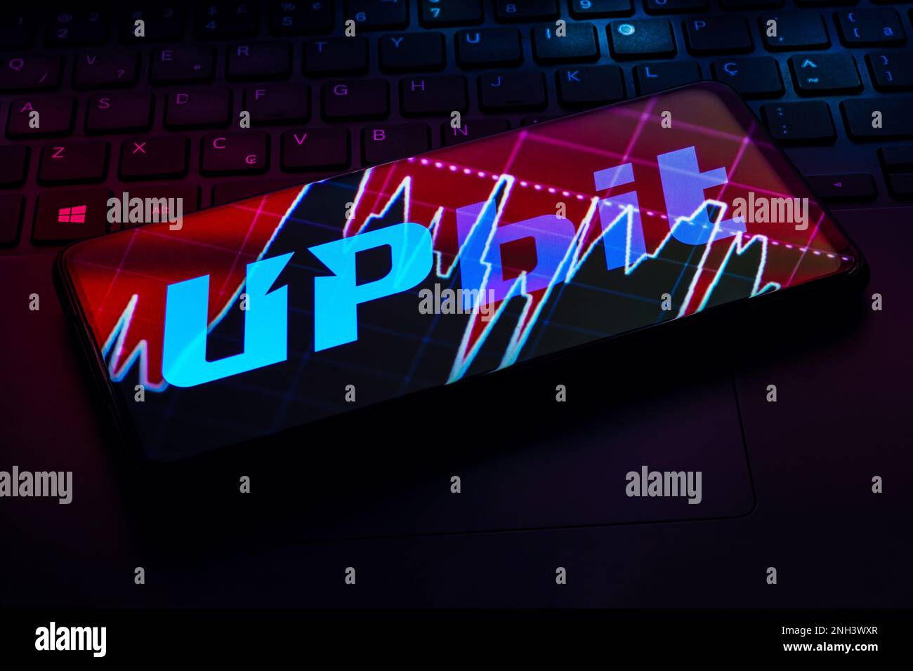 Upbit logo hi-res stock photography and images - Alamy