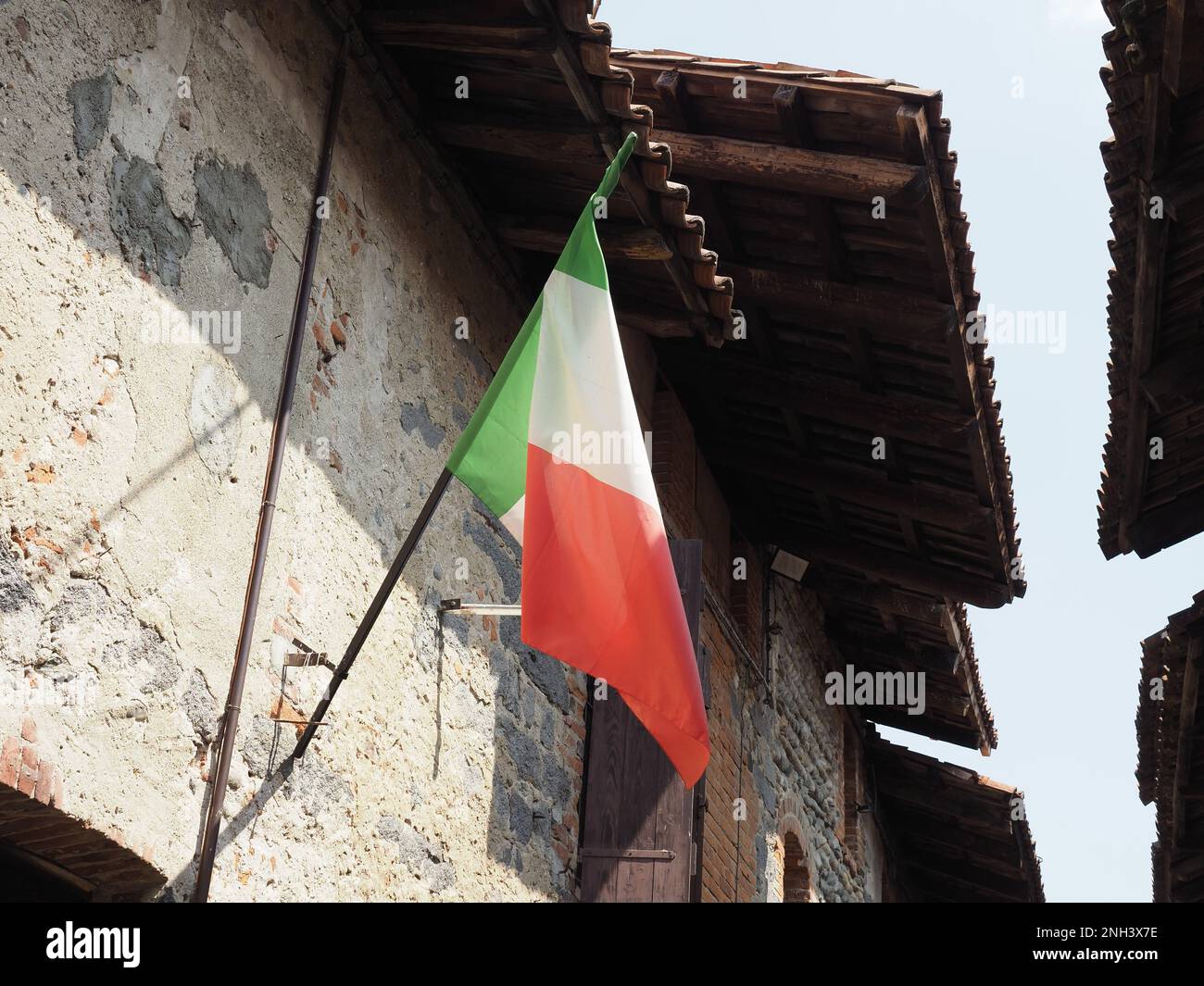 the Italian national flag of Italy, Europe Stock Photo - Alamy