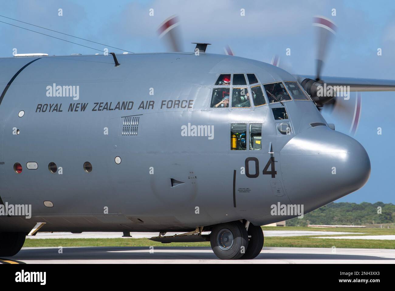 Aircrew of a C-130H Hercules with 40 Squadron, Royal New Zealand Air ...