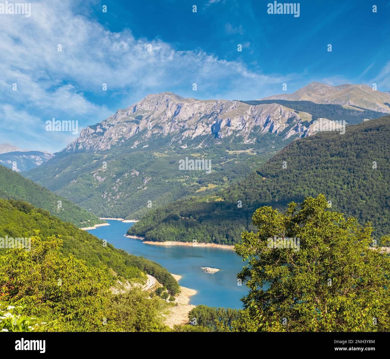 The famous Piva river canyon with its fantastic reservoir Piva Lake ...