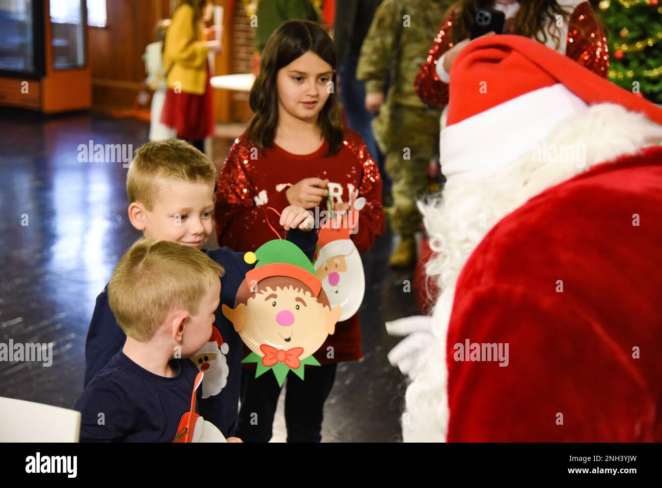 Santa visits the kids of the 117th Air Refueling Wing at Sumpter Smith ...