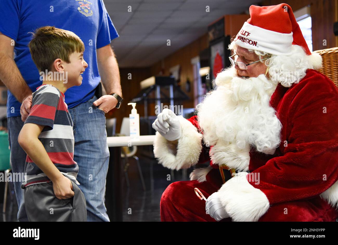 Santa visits the kids of the 117th Air Refueling Wing at Sumpter Smith ...