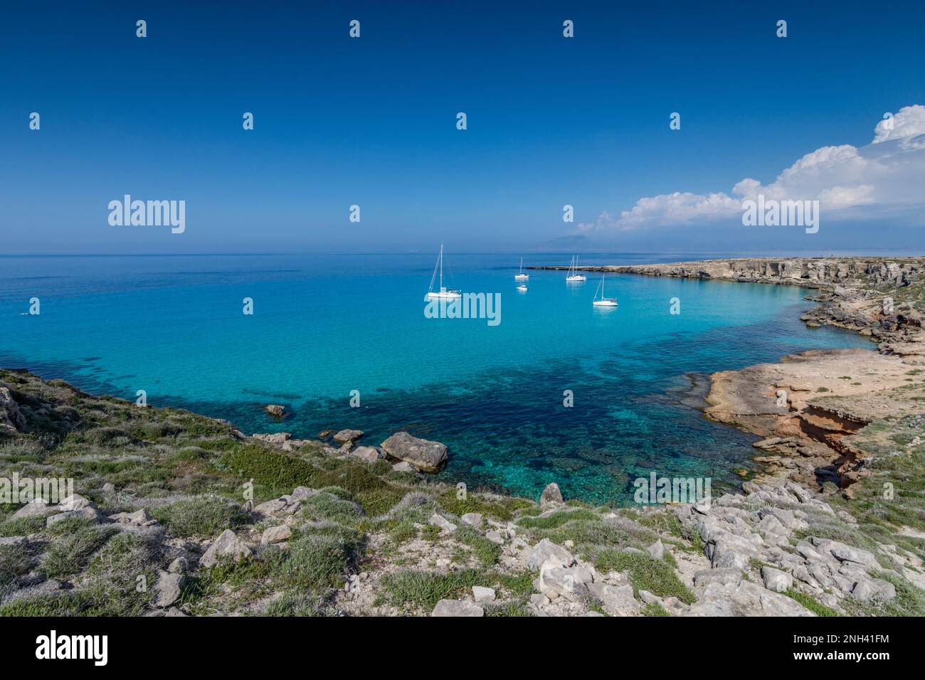 Cala Rossa bay, Sicily Stock Photo - Alamy