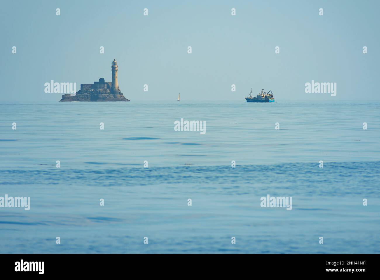 Fastnet lighthouse hi-res stock photography and images - Alamy