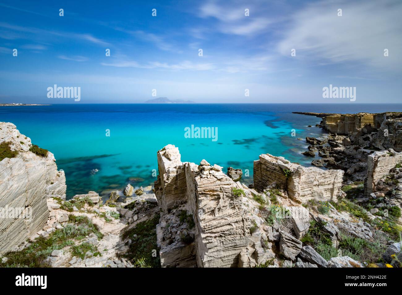 Cala Rossa beach, Sicily Stock Photo - Alamy