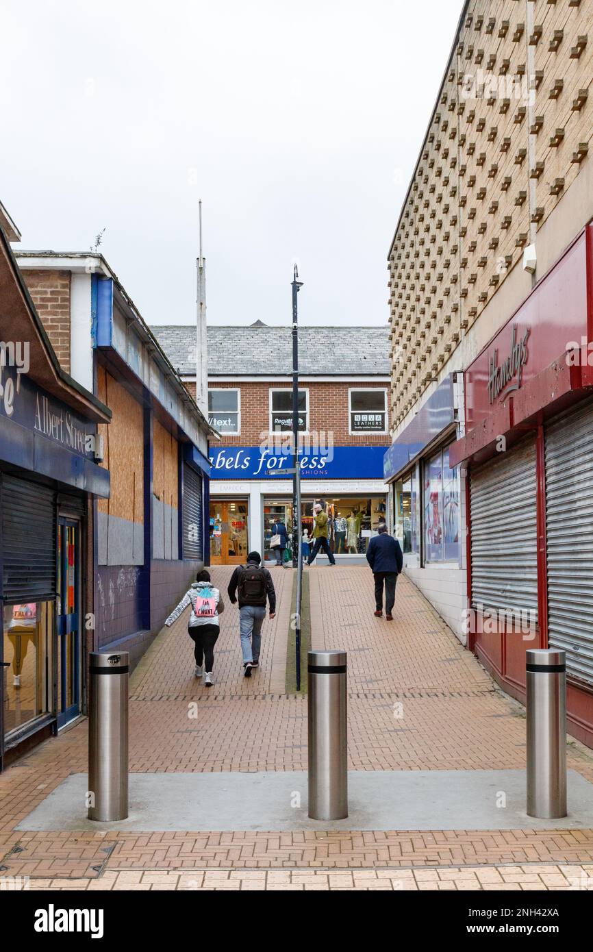 Barnsley shops hi-res stock photography and images - Alamy