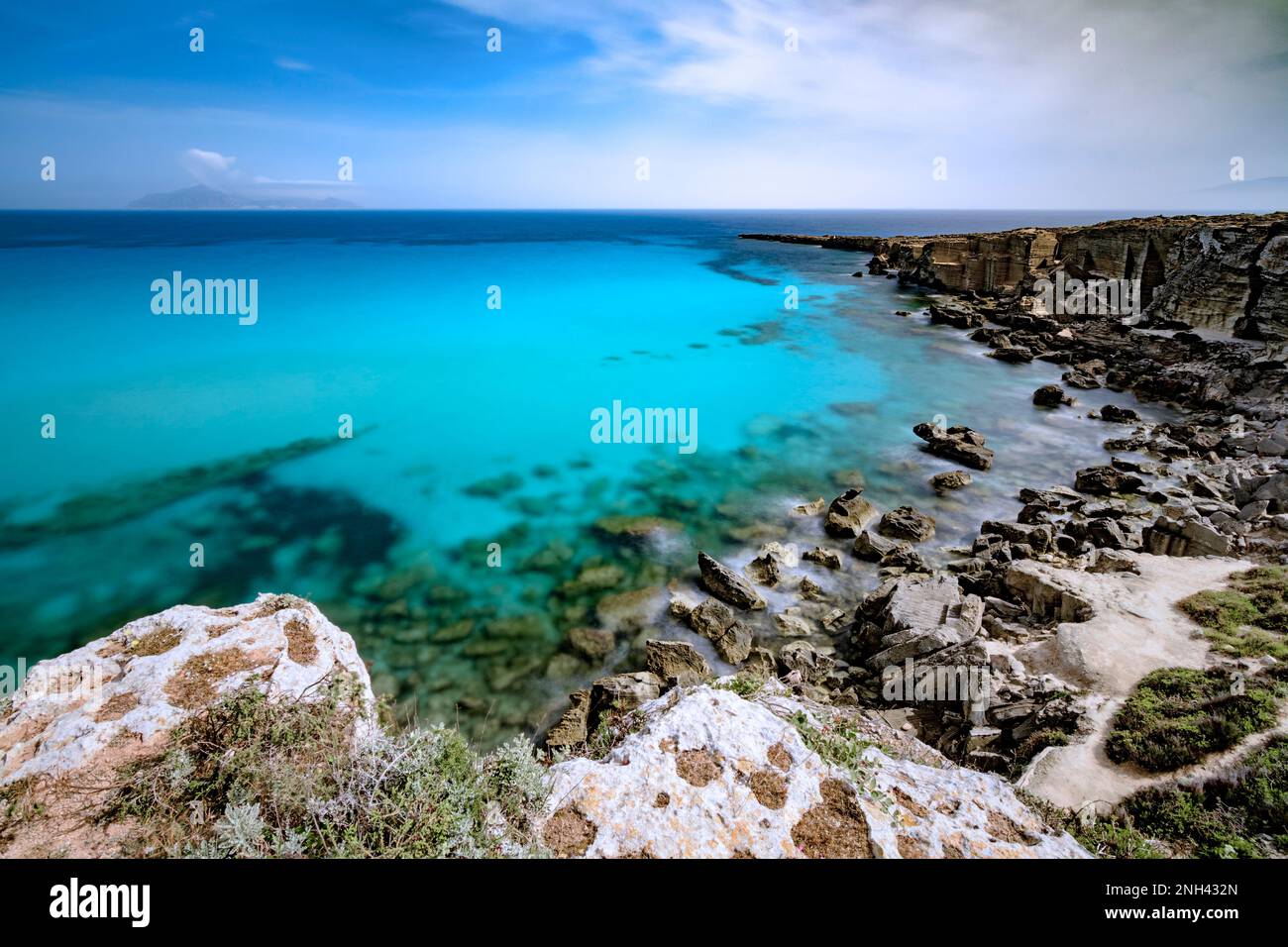 Panoramic view on Cala Rossa bay, Favignana Stock Photo - Alamy