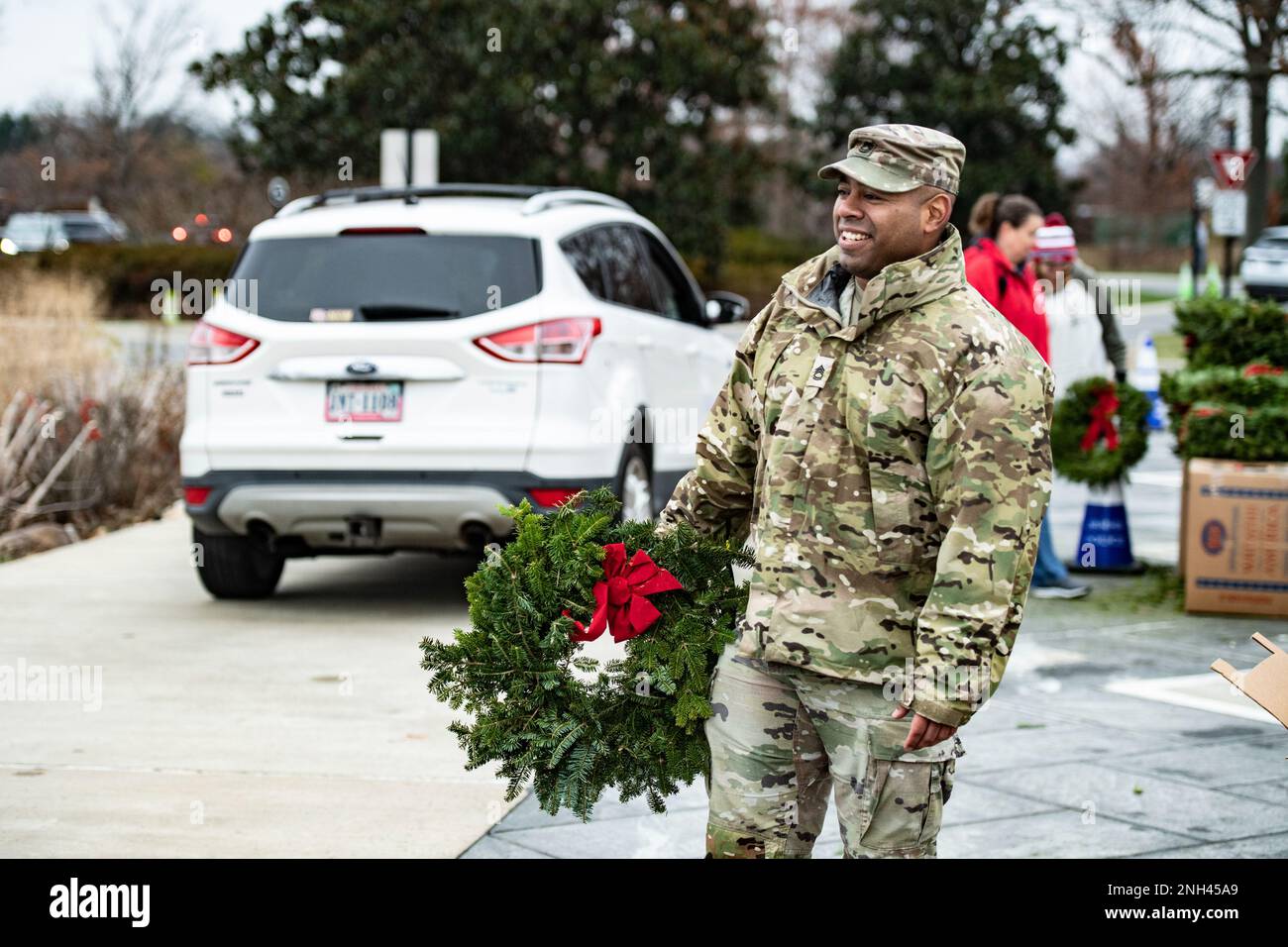 U.S. Army Sgt. 1st Class Anthony Perez, operations sergeant, Arlington ...