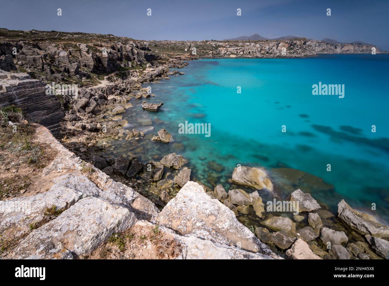 Cala rossa favignana beach hi-res stock photography and images - Alamy
