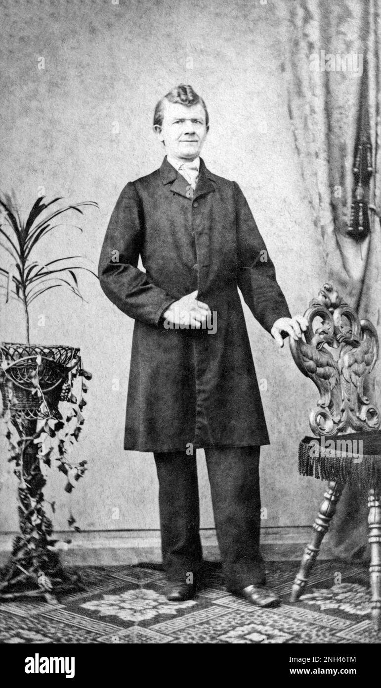 1900 young Black and White Stock Photos & Images - Alamy