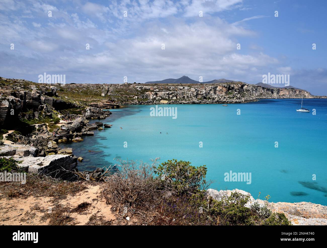 Cala rossa favignana island hi-res stock photography and images - Alamy