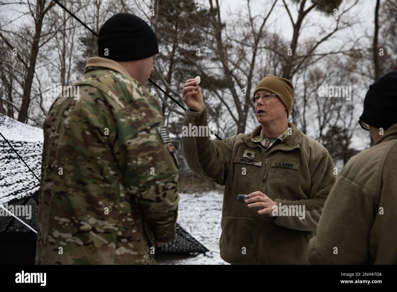 U.S. Army Lt. Col. Rich West, the 1st Infantry Division (1 ID) chaplain ...
