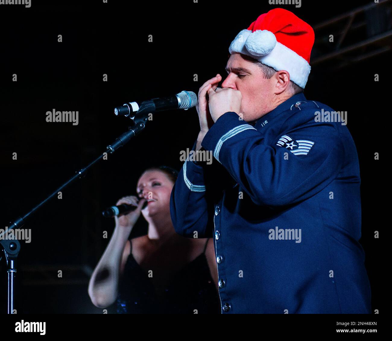 Harmonica christmas hi-res stock photography and images - Alamy