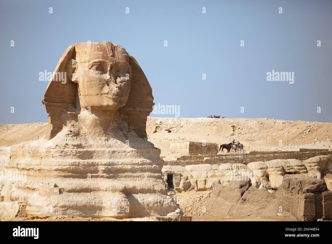 Ancient egyptian sphinx hi-res stock photography and images - Alamy