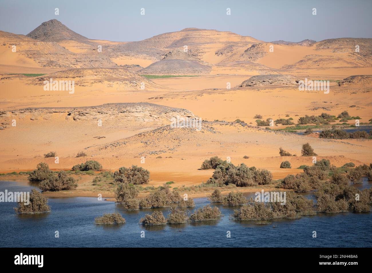 Lake Nasser, reservoir, Nubian Desert behind, Egypt Stock Photo - Alamy