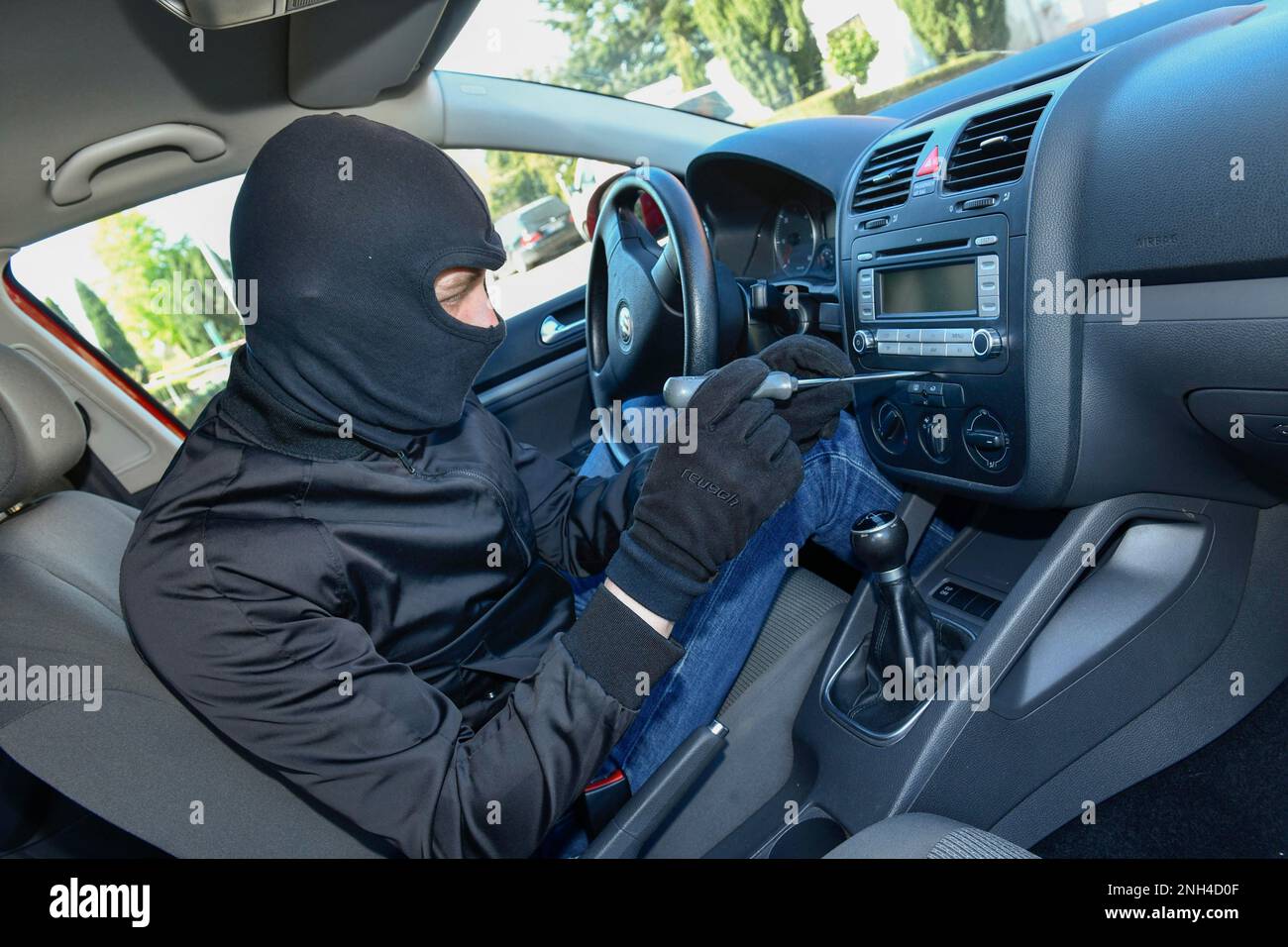 Car theft, symbol photo, car thief Stock Photo - Alamy